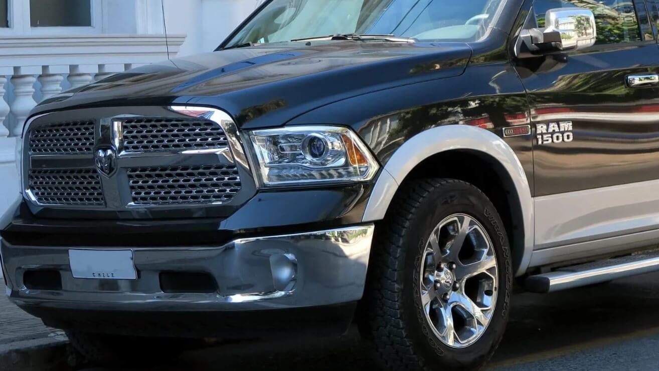 Taming Time : How To Change The Time In A Dodge Challenger?