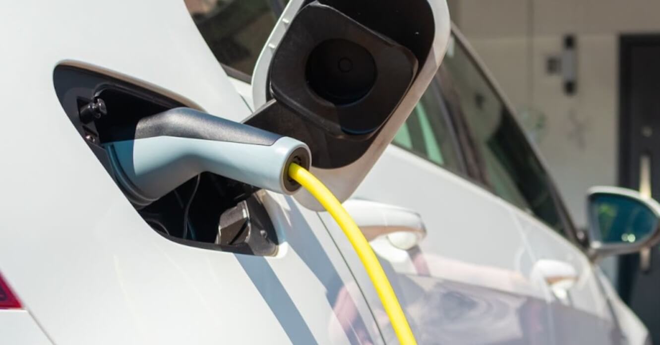 Prius Power: How Long To Charge Prius 12V Battery?