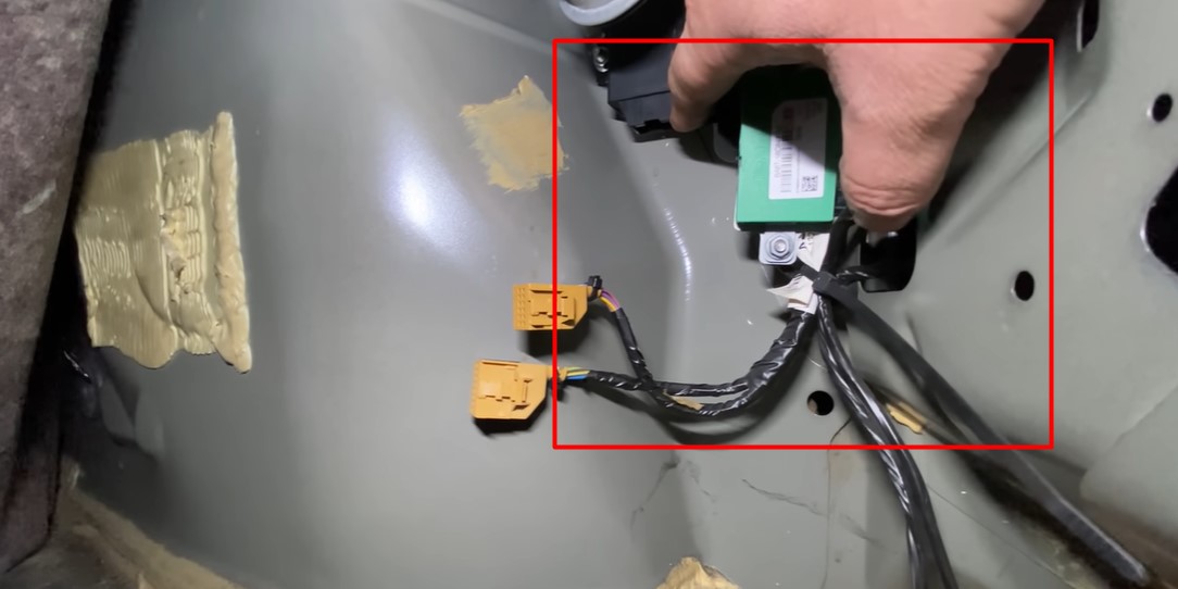 Ford Kuga Parking Sensor Module Location | Psycho Autos